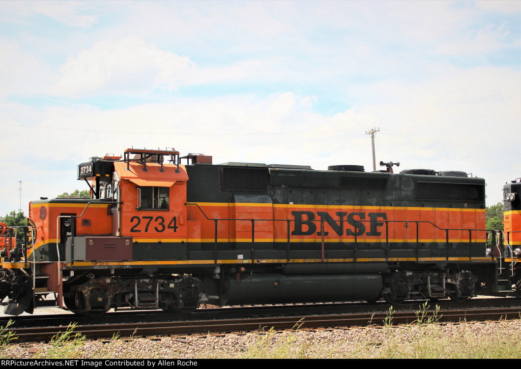 BNSF 2734